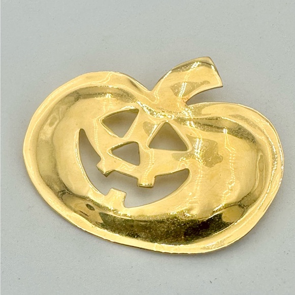 Jewelry | Carlton Ridge Sutton Hoo Jack O Lantern Pumpkin Brooch Gold ...